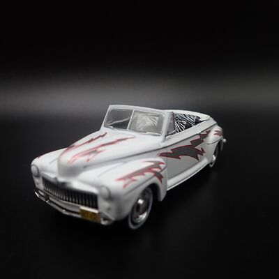 1948 48 FORD DE LUXE GREASED LIGHTNING GREASE 1:64 SCALE DIECAST MODEL ...
