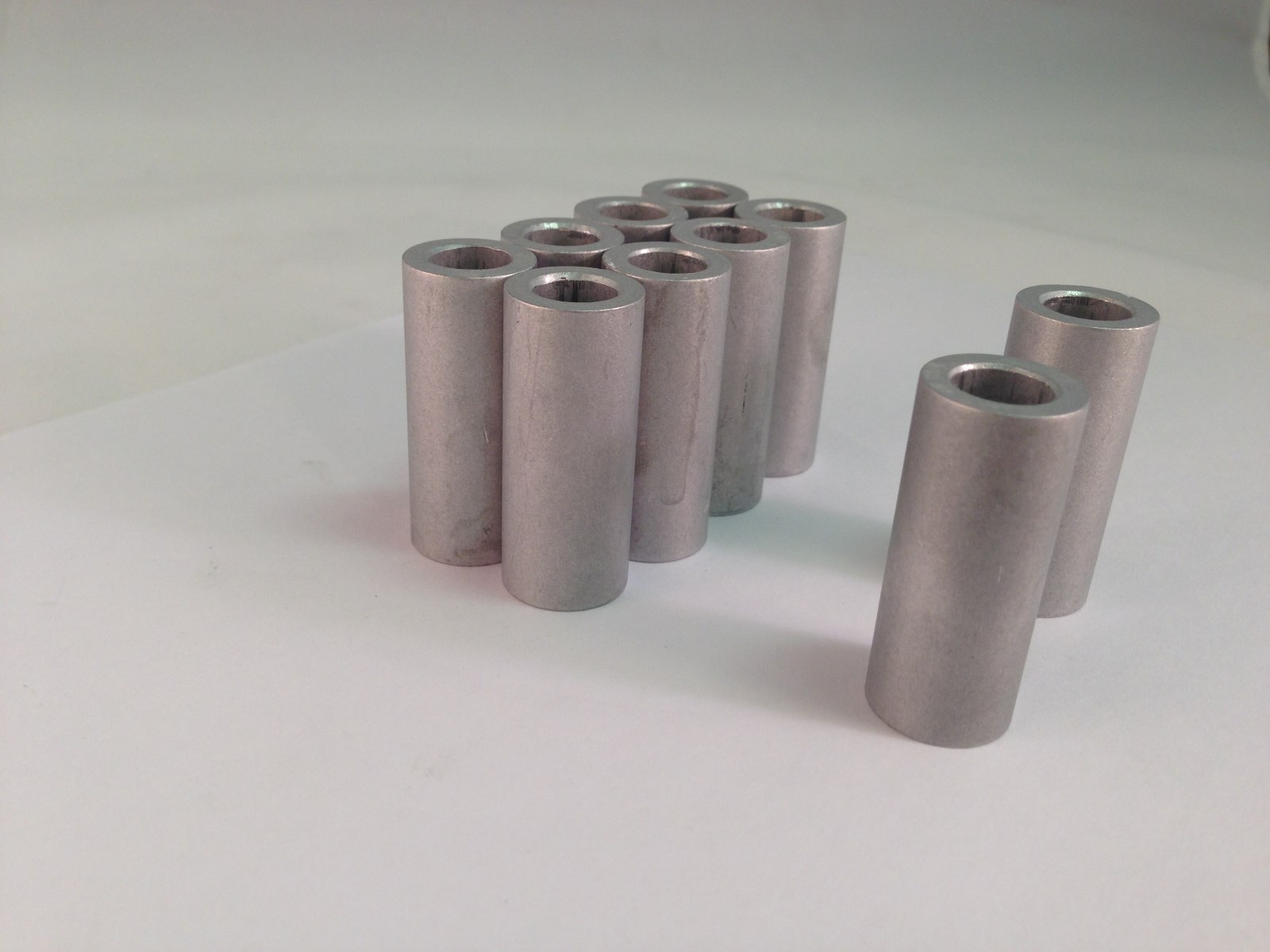 5 Aluminum Bolt Spacers - 5/8 OD X 3/8 ID X 1 1/4” long made in the USA ...