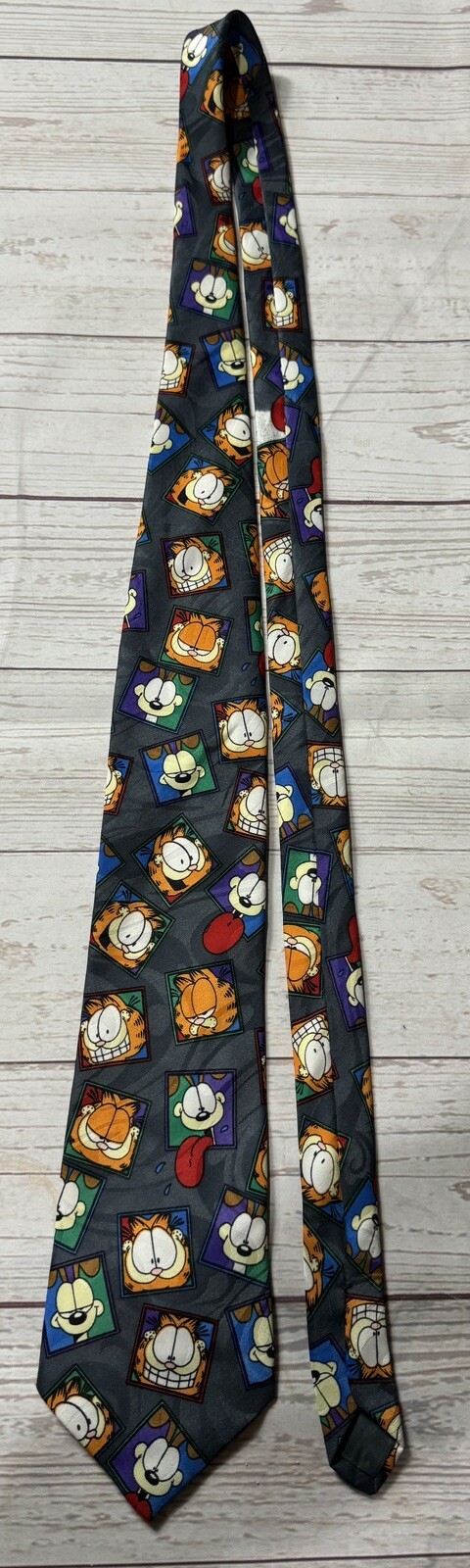 Novel Ties GARFIELD THE CAT Silk Character Tie Bright… - Gem