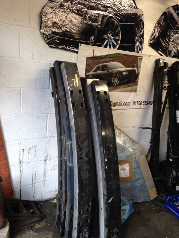 CHRYSLER 300C CRD HEMI FRONT BUMPER IMPACT BAR CRASH BAR REINFORCEMENT ...