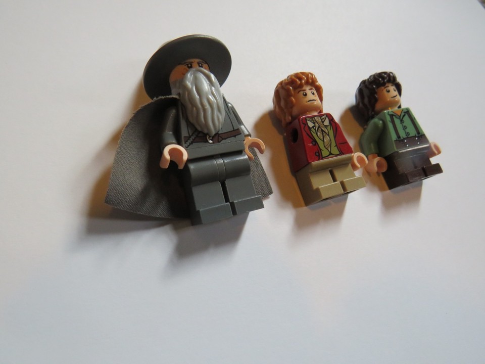 Lord of the Rings lego minifigures lot Gandalf Bilbo Frodo | eBay