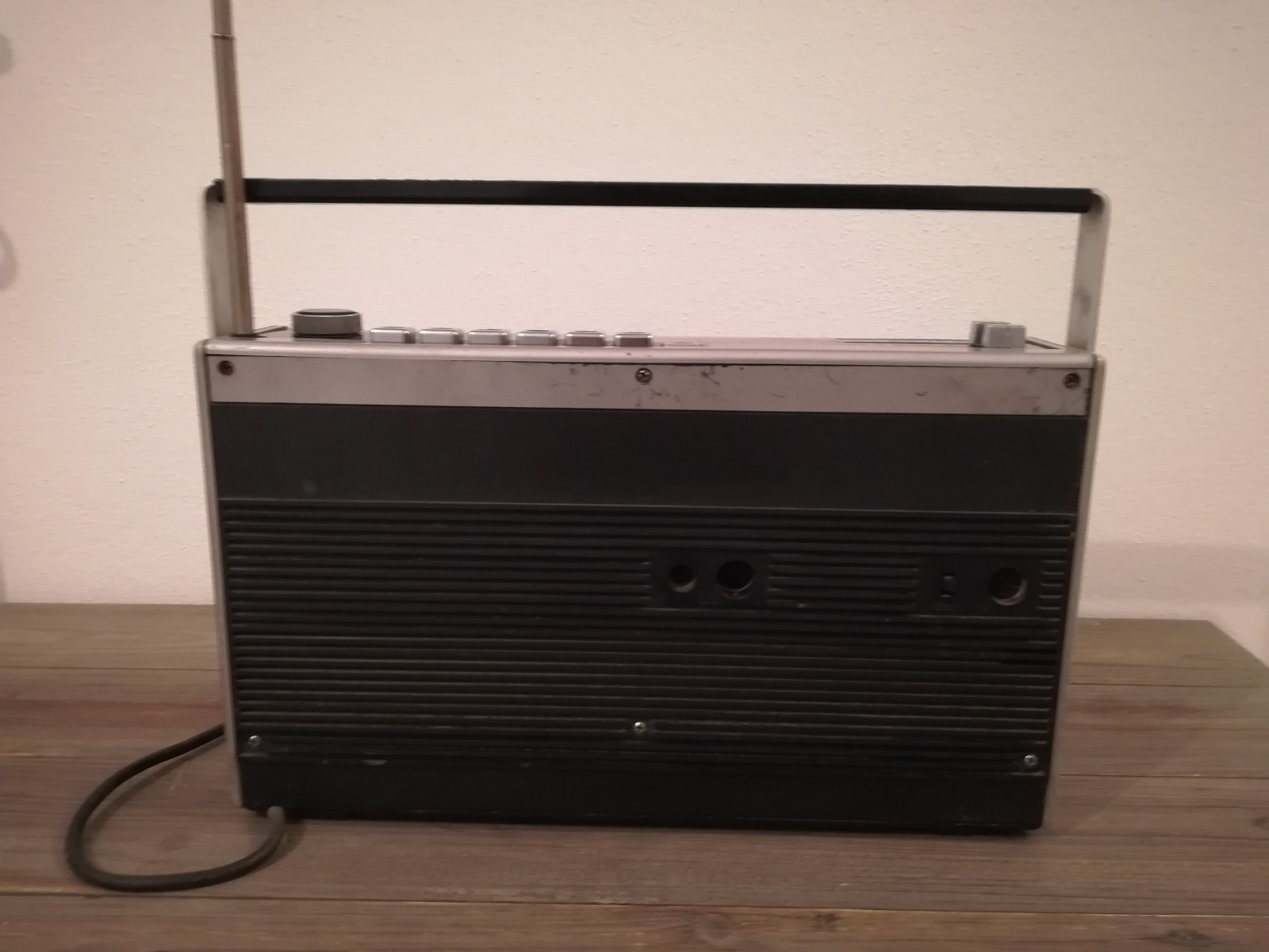 Telefunken Bajazzo Compact 201 Rare Radio | eBay