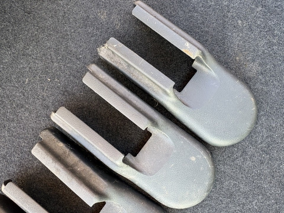 HONDA CIVIC MK8 2006-2012 SEAT RAIL END SIDE TRIM COVER LID CAP FOOT ...