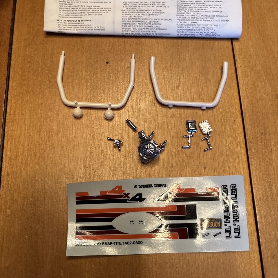 Monogram #1402 1/24 Scale SNAP TITE snaptite 1981 Datsun 4X4 Pickup Model RARE | eBay