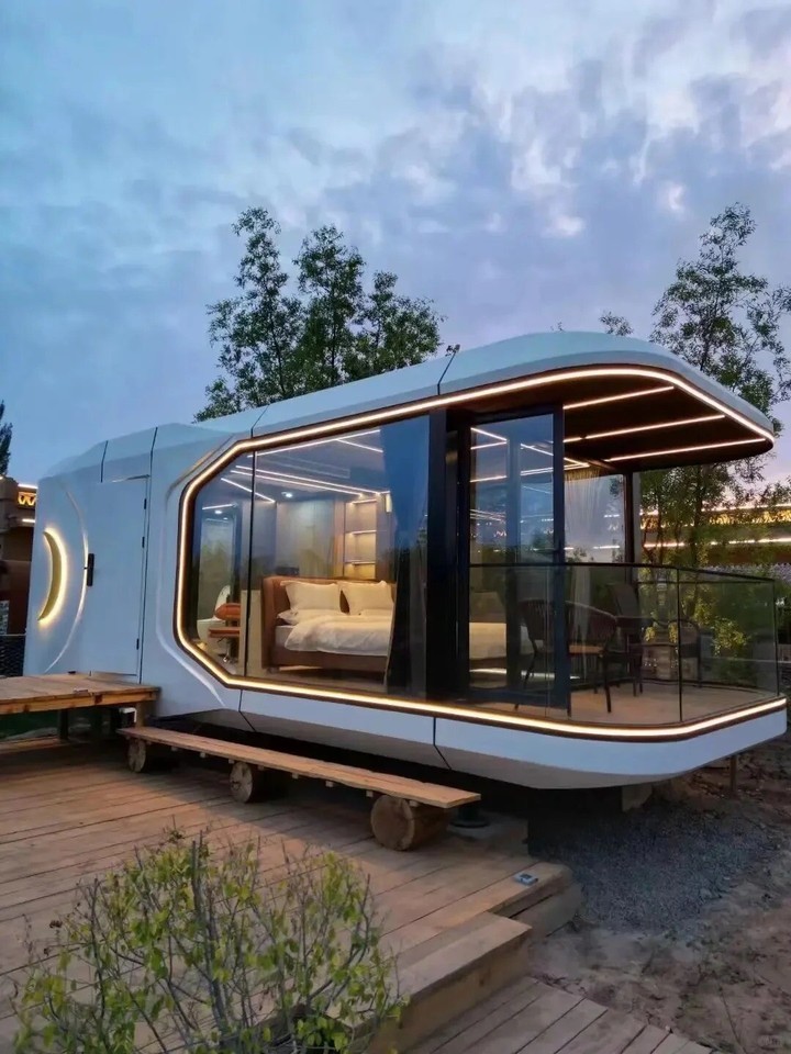 Modern Luxury Galvanized Capsule house With 2 Bedrooms, Balcony ...
