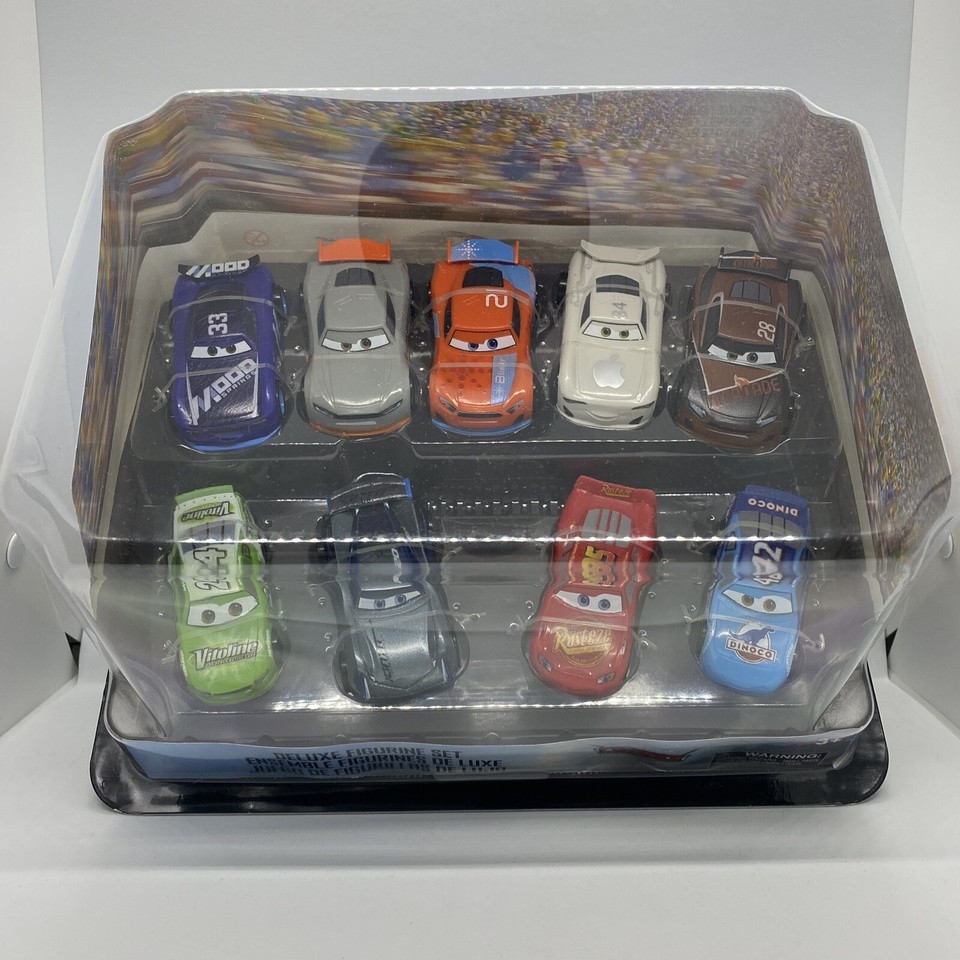 Disney Pixar Cars Deluxe Figure 9 Car Playset McQueen Mac iCar Chick ...