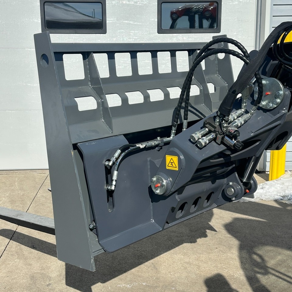 NEW 2025 ERT1500 Compact Telehandler 3,000-LB 25-HP Perkins Diesel AWD ...