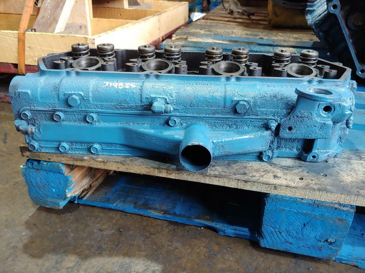 International T444E 7.3L Diesel Engine Cylinder Head 1996 OEM Part ...