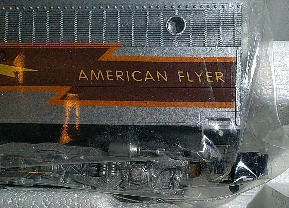 American Flyer 6-48128 Silver Flash Alco PB-1 Non-Powered Diesel B-Unit ...
