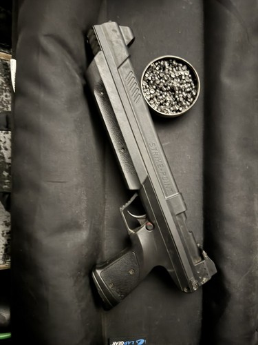 Umarex 2251351 Strike Point .22cal Multi-Pump Pellet Airgun Plus ...