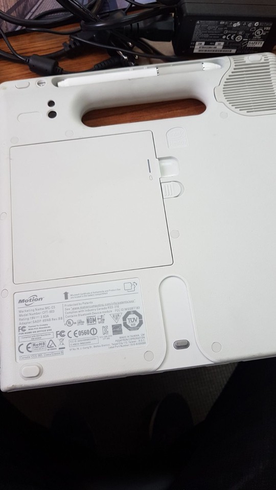 MOTION COMPUTING MC-C5 DOCKING STATION+TCD001 TABLET W/ ACCESORIES ...