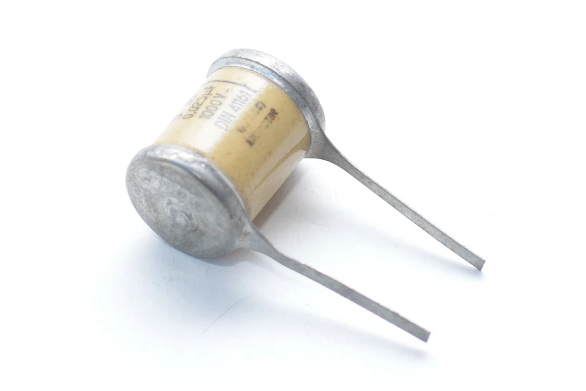 Paper Capacitor