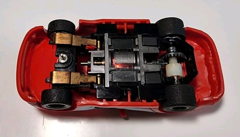 1999 TYCO Red Dodge Viper HO Slot Car 440-X2 Chassis Toys R Us ...