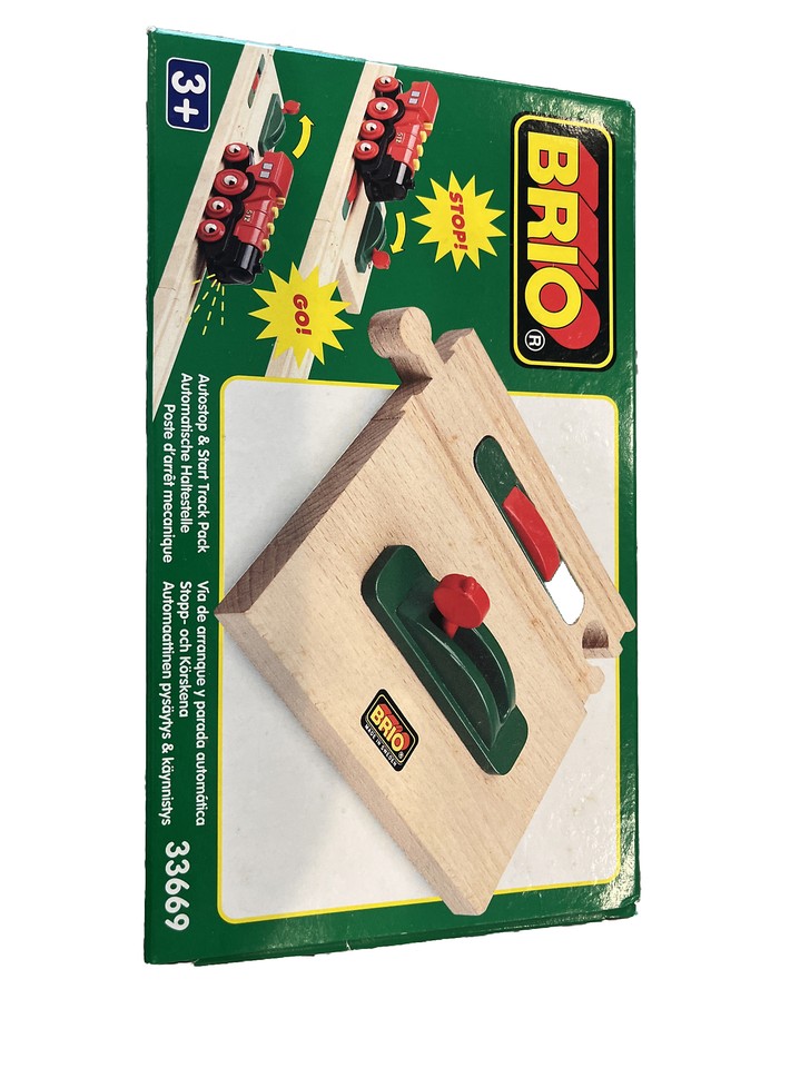 BRIO 33669, Wooden Railway System, “Autostop & Start Track Pack ...