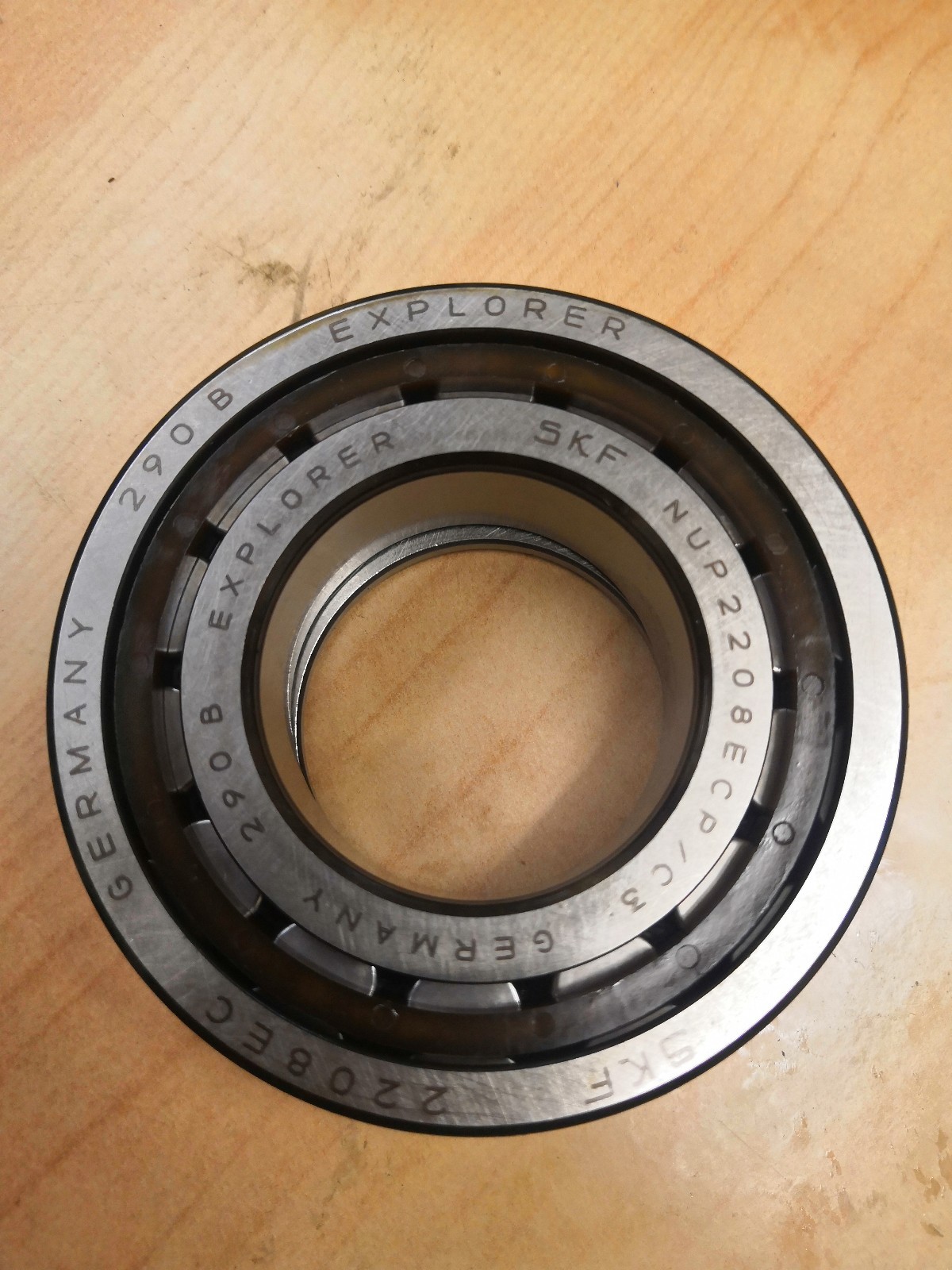 SKF Cylindrical Roller Bearing 2208 EC 40x80x23 | eBay