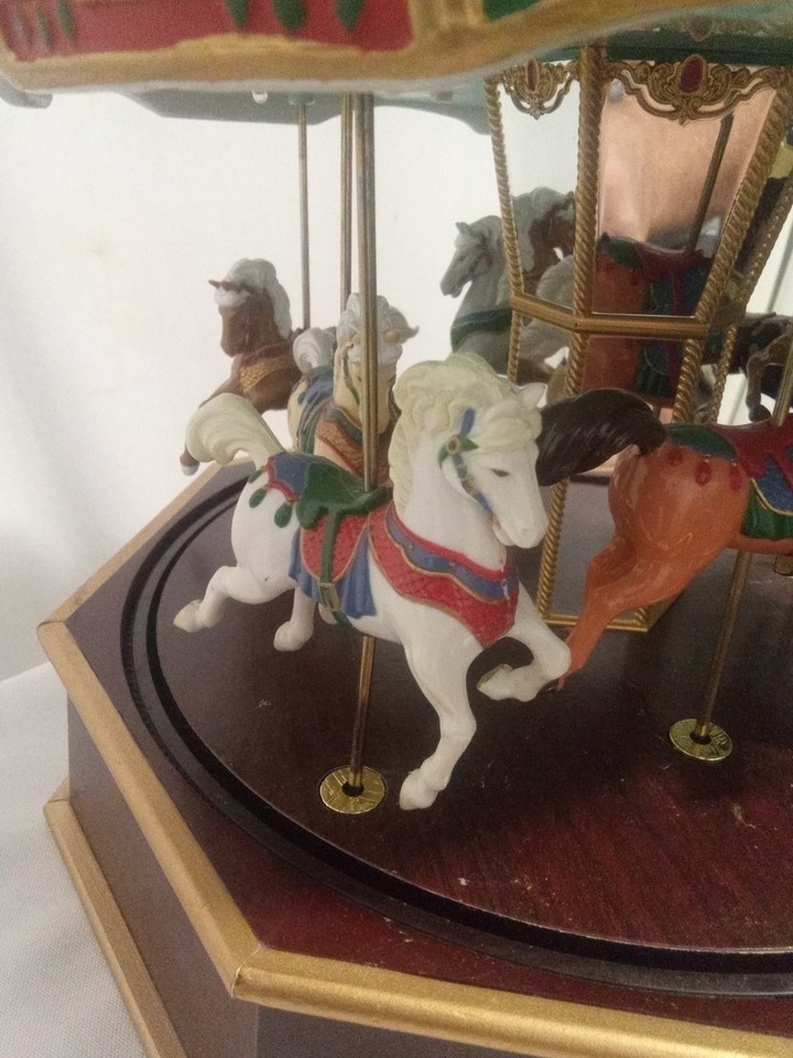 Vintage Mr. Christmas Holiday Merry Go Round Musical Animated Carousel | eBay