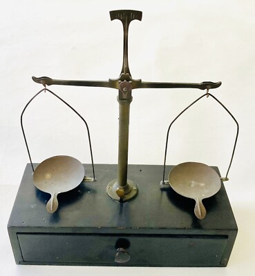 Scales - Apothecary Pharmacy Balance Scales