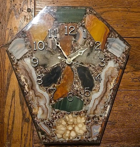 Vintage Mid-Century Agate Rock Slice Quartz Acrylic Wall Mount Clock ...