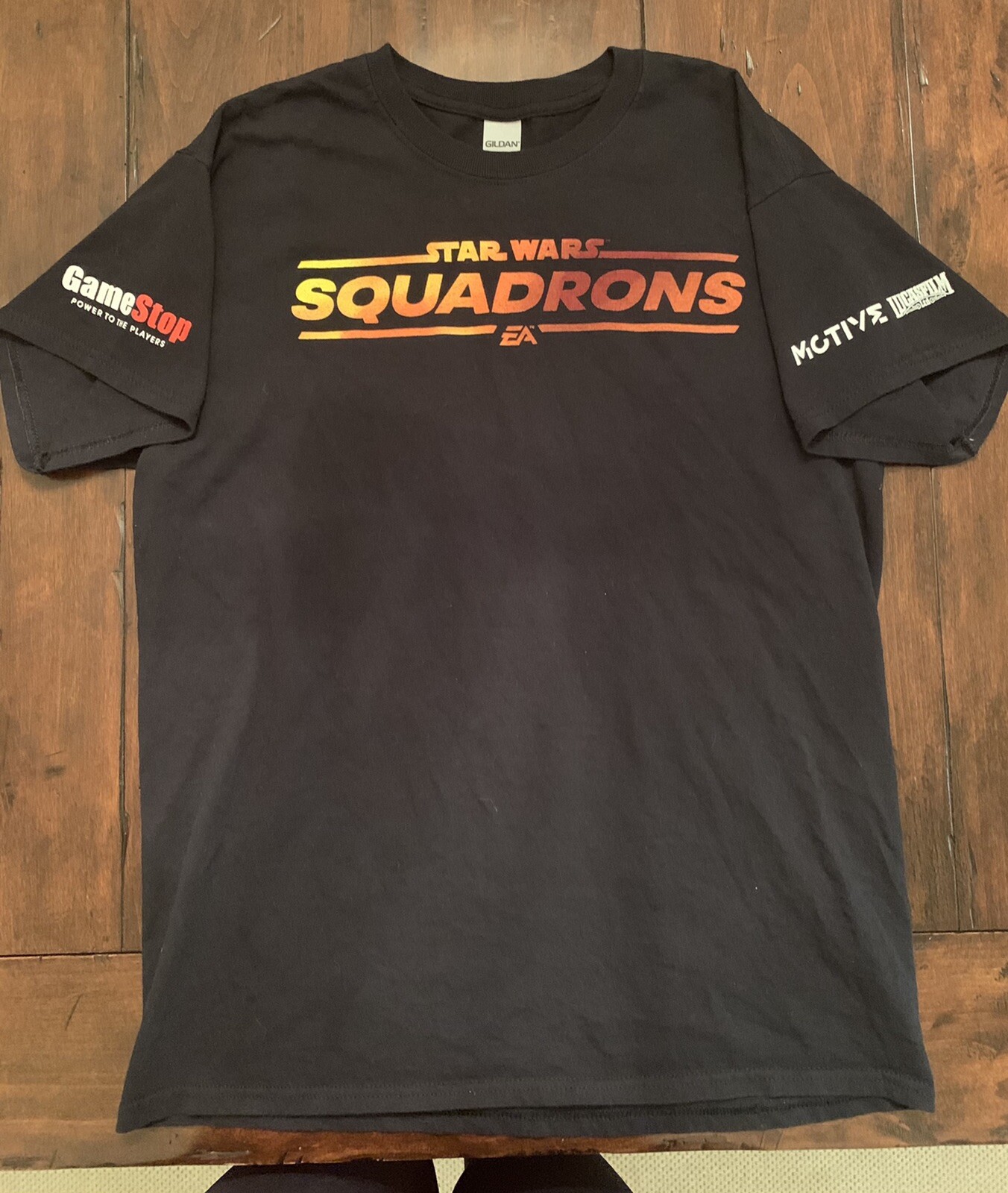 GameStop Star Wars Squadrons Medium T Shirt EA Video Game Gamer Graphic ...