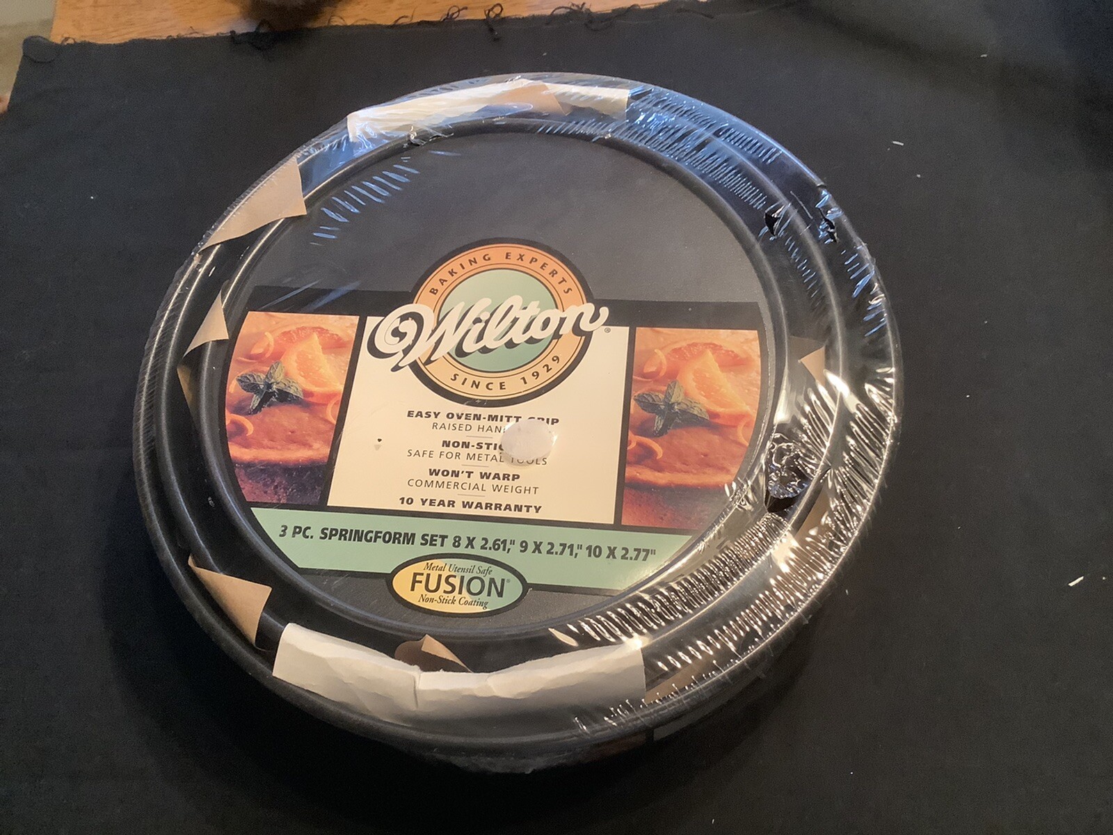 New Wilton 3piece Metal Utensil Safe Fusion Non-Stick Coating ...