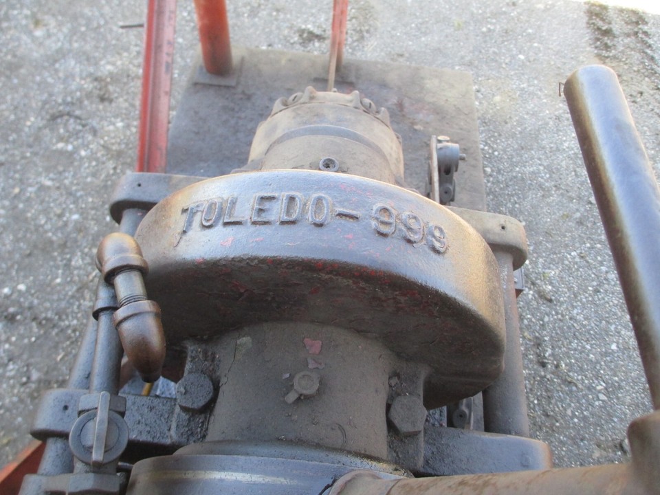 Toledo 999 Bolt Pipe Threader w/ Cutter Dies and Rolling Cart. Works ...