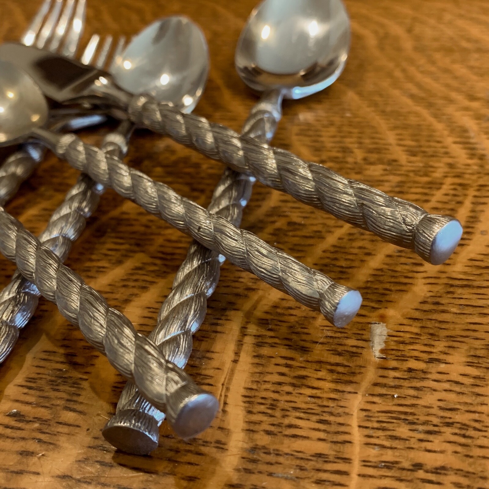 STANLEY ROBERTS STRAITA TWISTED FLATWARE SILVERWARE CHOOSE PIECE CHOICE ...