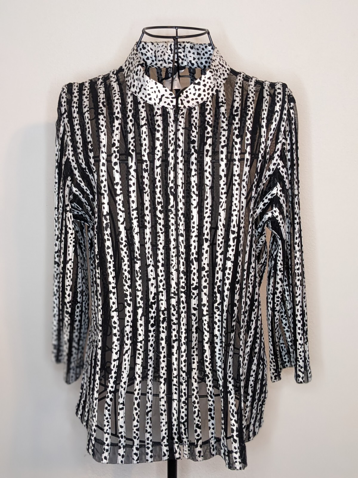 Sharon Young Animal Print Sheer Jacket Size 8 - Gem