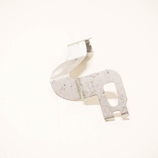 Mercedes-Benz GLC Coupe C253 Noise Insulation Left Holder A2535240040 ...