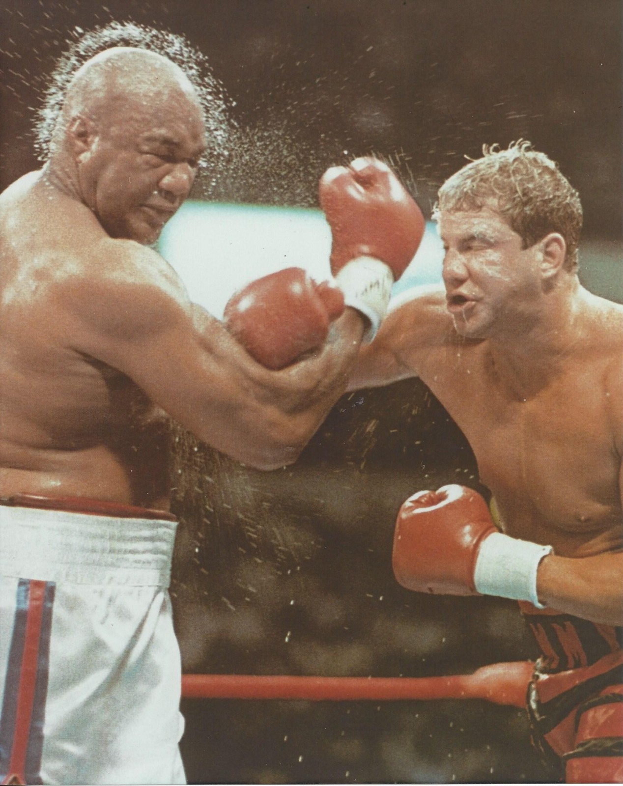 Tommy Morrison Vs Mike Tyson