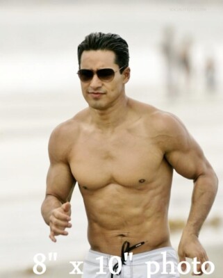 MARIO LOPEZ jog candid in white Shirtless beefcake Celebrity photo (188 ...