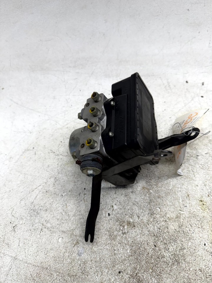 2009-2010 Honda Fit ABS Anti Lock Brake Pump Control Module OEM | eBay