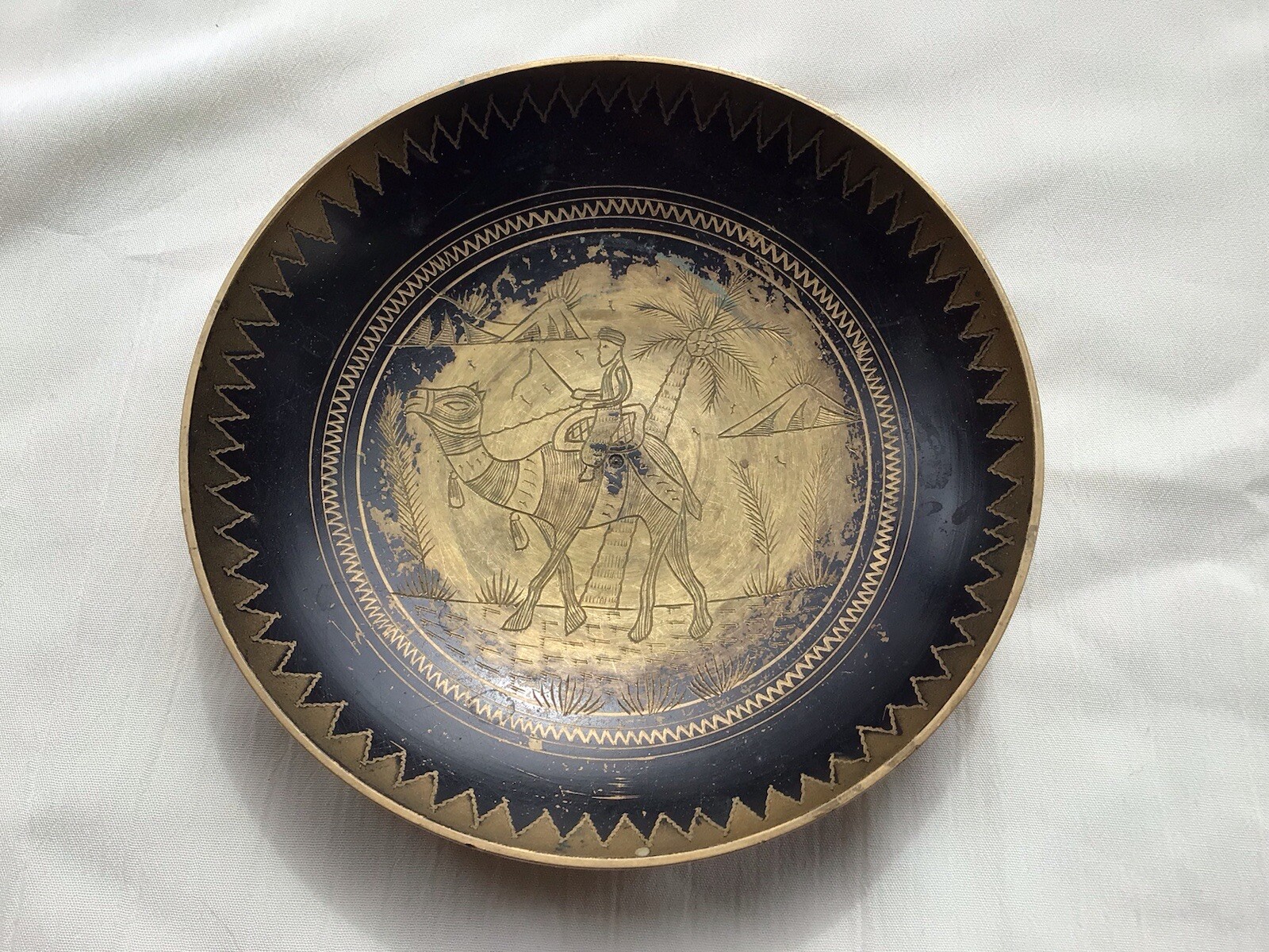 Brass Decor Camel Plate Hand Etched Engraved Black Enameled Vtg Bowl ...
