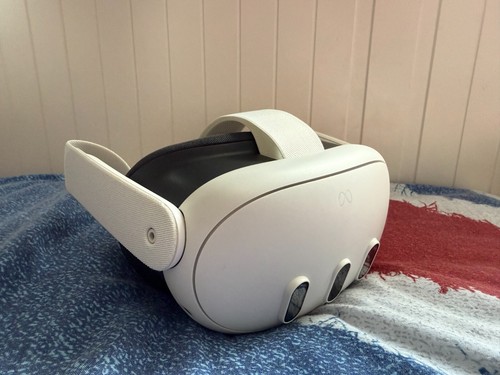 Meta Oculus Quest 3 128GB VR Headset & Controllers | eBay UK