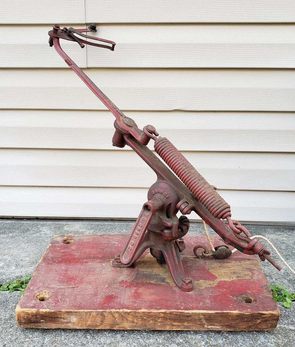 Antique Clay Pigeon Thrower