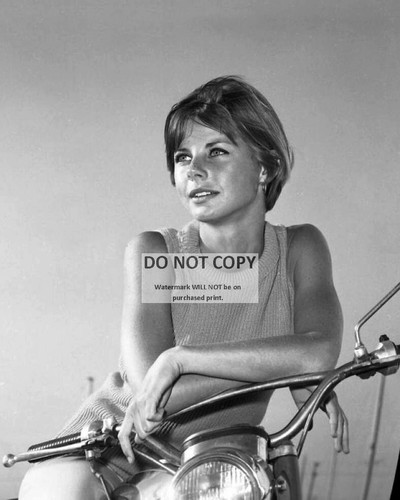 ACTRESS JAN SMITHERS WKRP BAILEY QUARTERS - 8X10 PUBLICITY PHOTO (EE ...