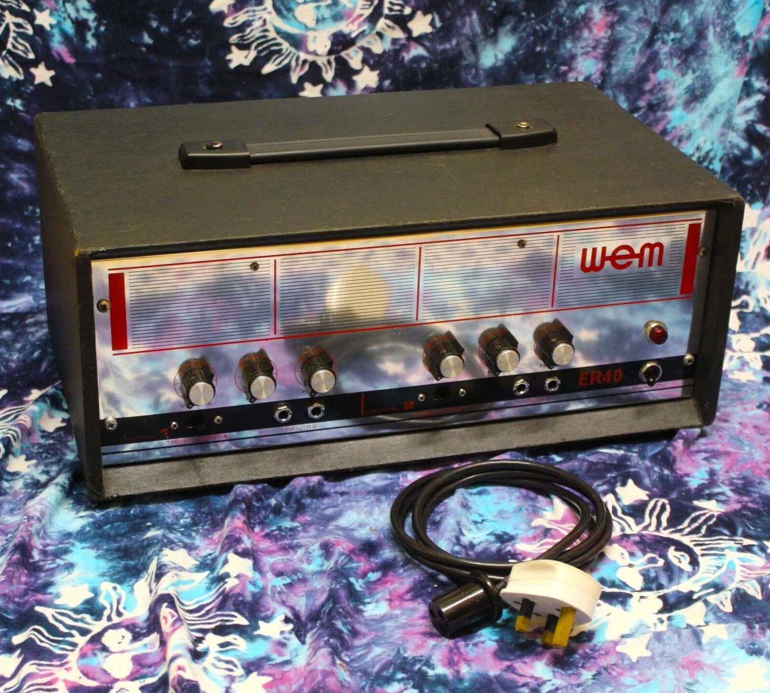 WEM Amplifiers >> Vintage Guitar and Bass