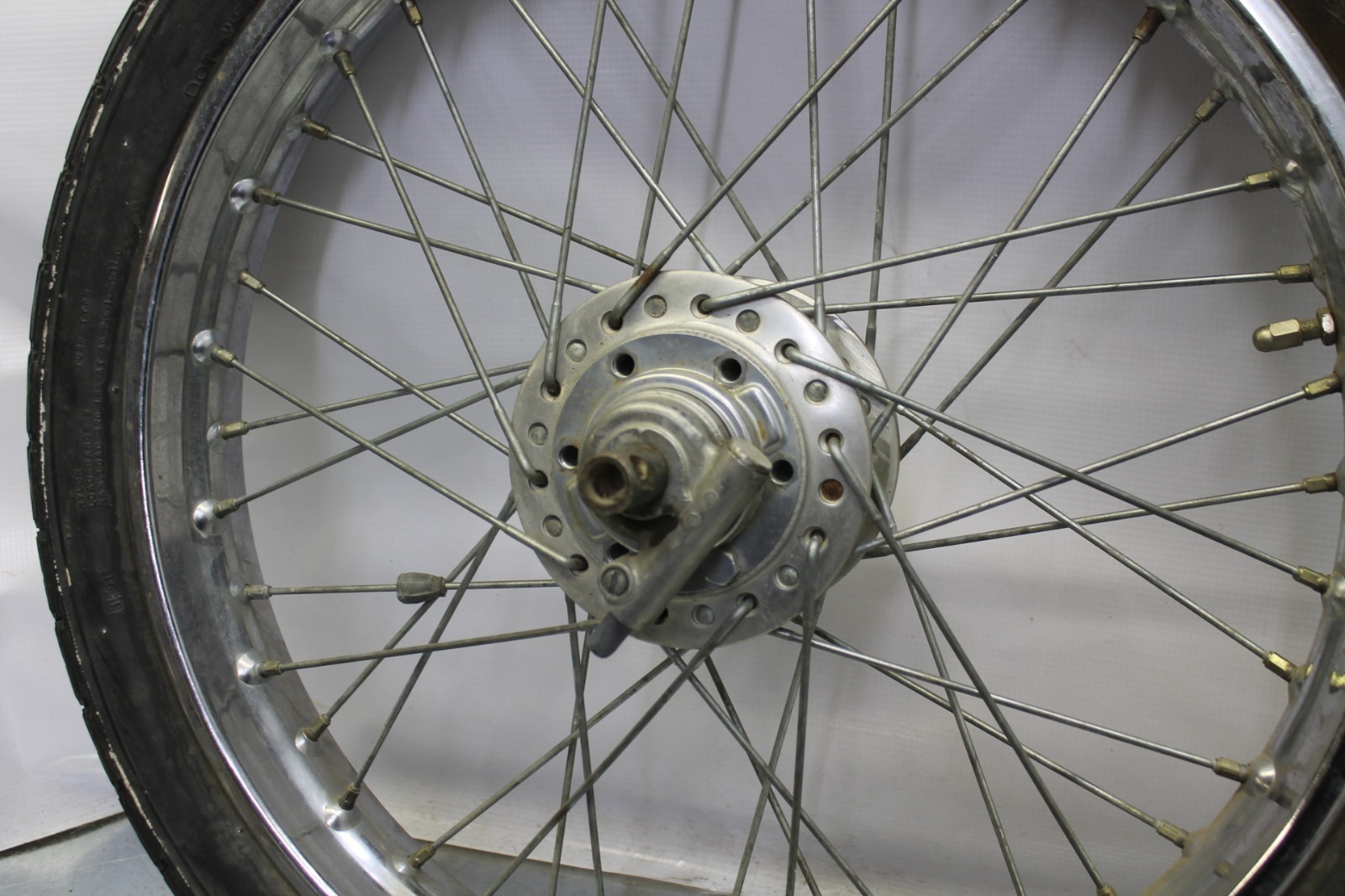 Nice Vintage 19" D.I.D Front Motorcycle Rim With Tire 3.25 H19 4 P.R | eBay