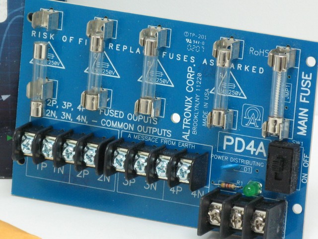 ALTRONIX PD4 Power Dist Module 4 Output Fuse for sale online | eBay