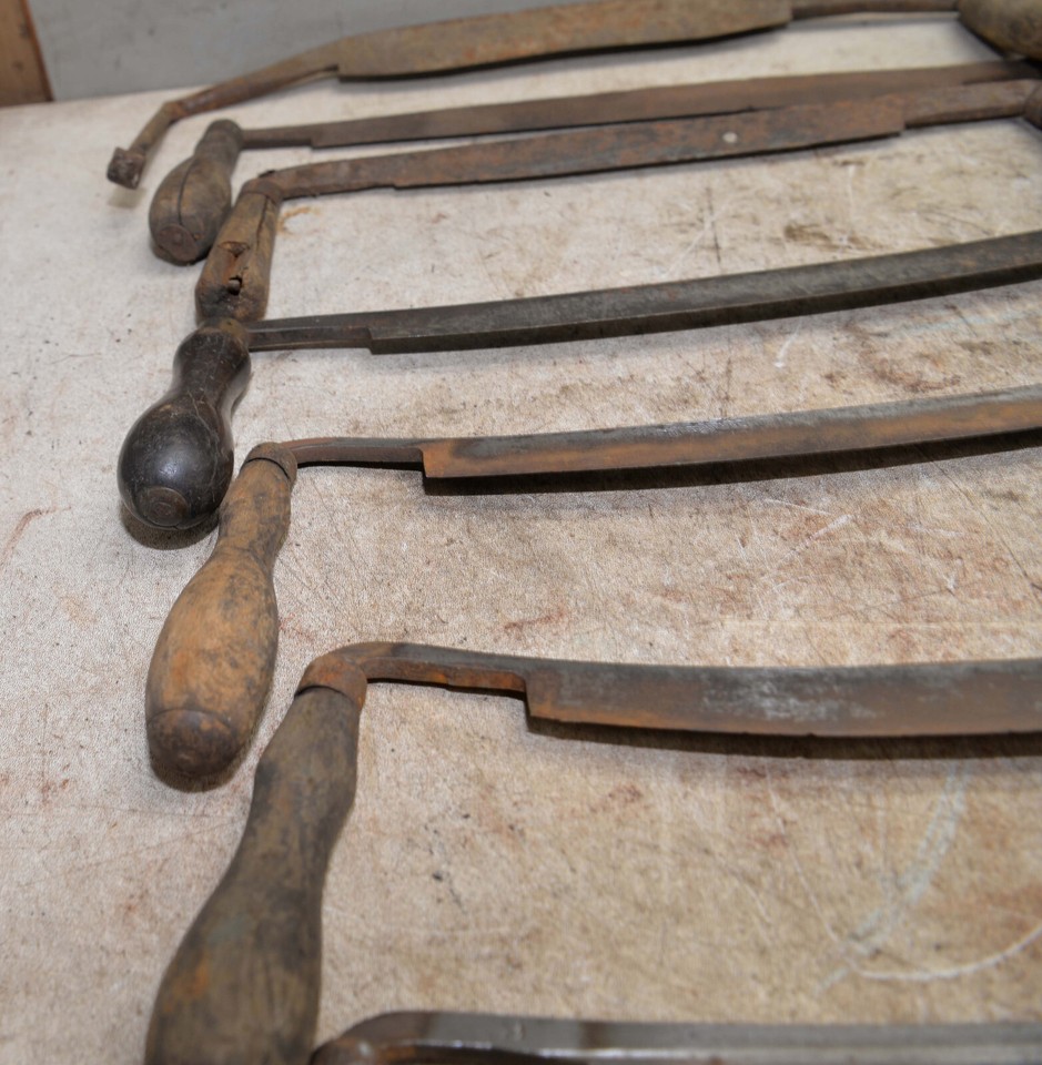 7 antique Draw knives spoke bark shave collectible woodworking knife ...