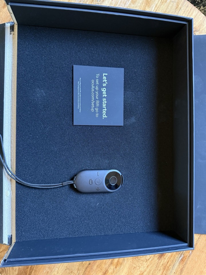 Meta Oculus Rift CV1 VR Virtual Reality Headset System - Black | eBay