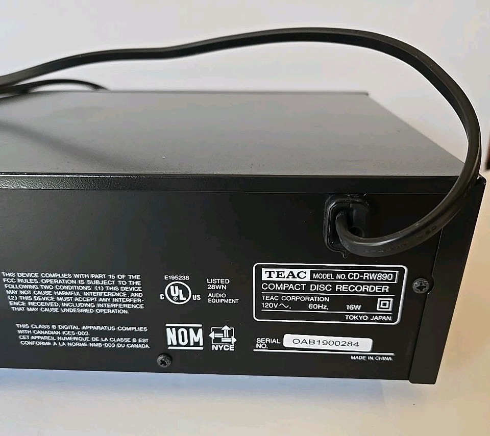 TEAC Compact Disc Recorder CD-RW890 High Speed Finalizing Synchro ...