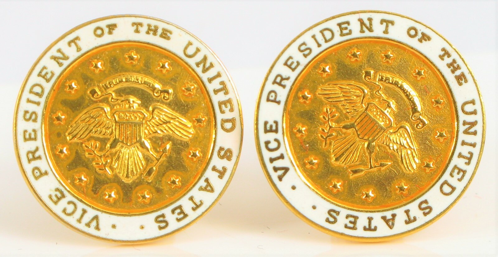 VINTAGE VICE PRESIDENTIAL SEAL UNITED STATES VICE PRE… - Gem