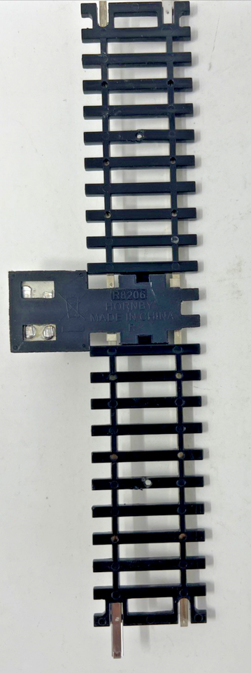 Hornby Nickel Silver R8206 Power Tracks x 2 (OO GAUGE) | eBay UK