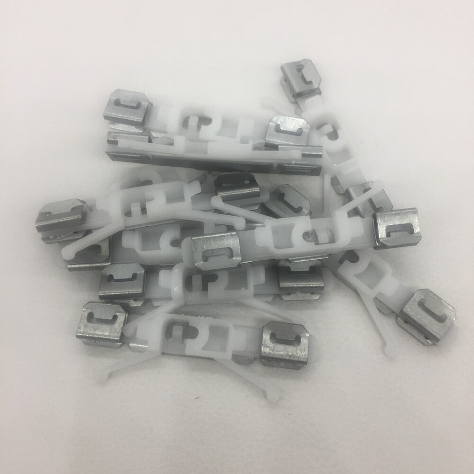 10 Pillar & Exterior Trim Glass Weatherstrip Clips For Volvo 30753556 ...