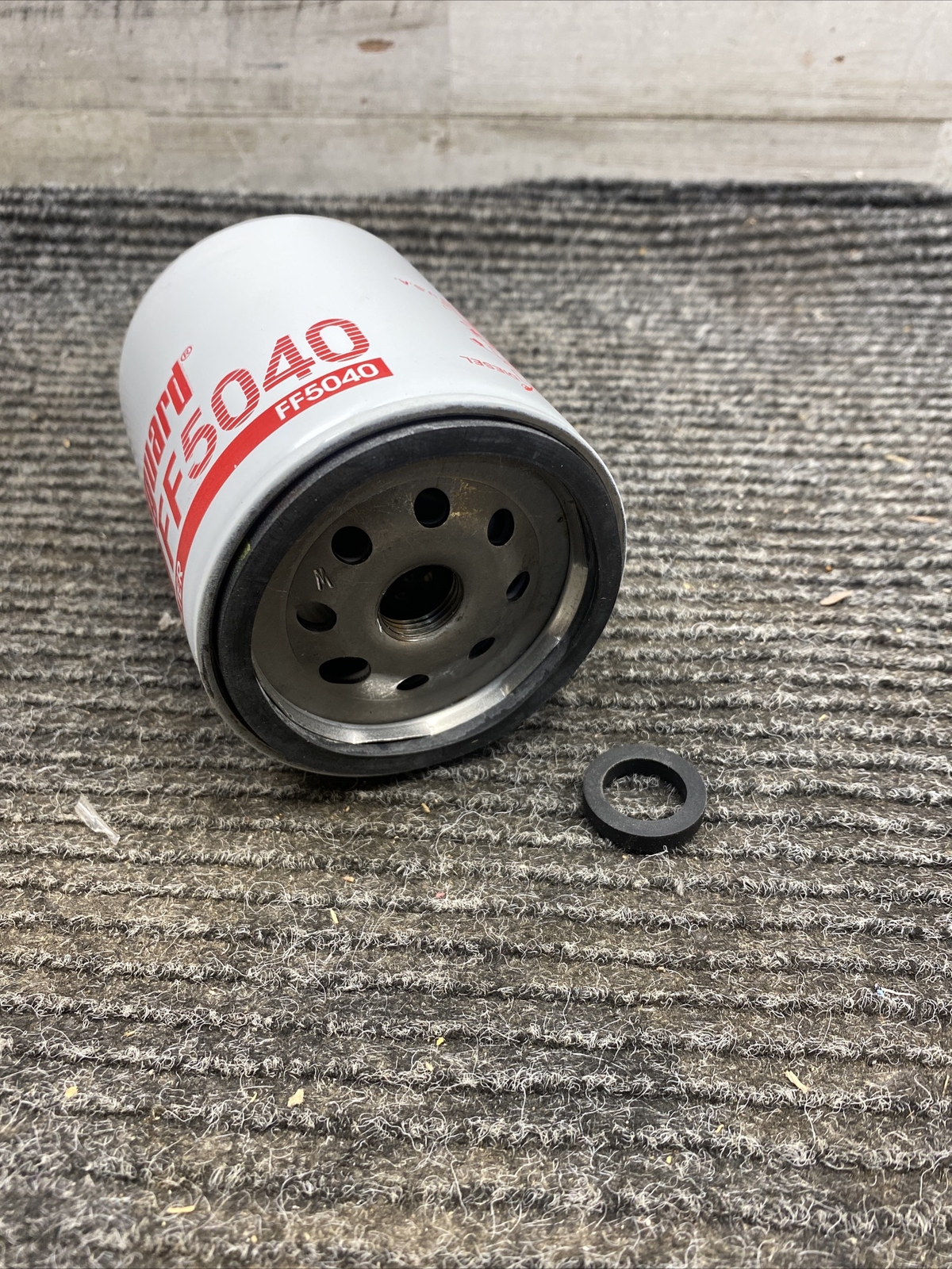 FLEETGUARD FF5040 - Fuel filter cross reference