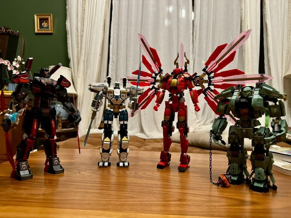 Pacific Rim - Robot Mech Master Building Sets | eBay
