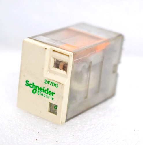 SCHNEIDER ELECTRIC RXM4LB2BD MINIATURE PLUG-IN RELAY 24VDC (LOT OF 13 ...