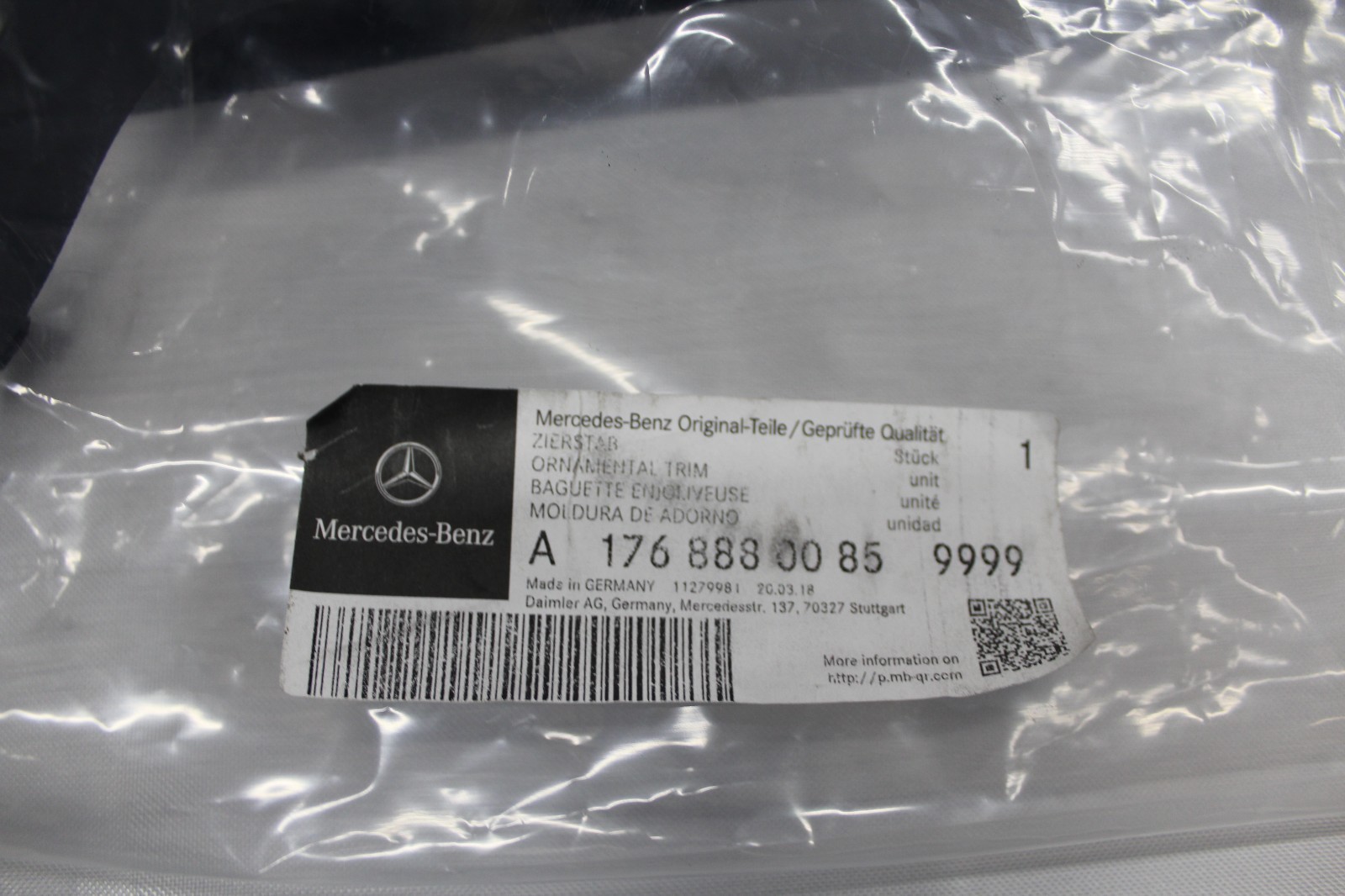 Genuine Mercedes-Benz W176 A-Class Radiator Grille Star Surround ...