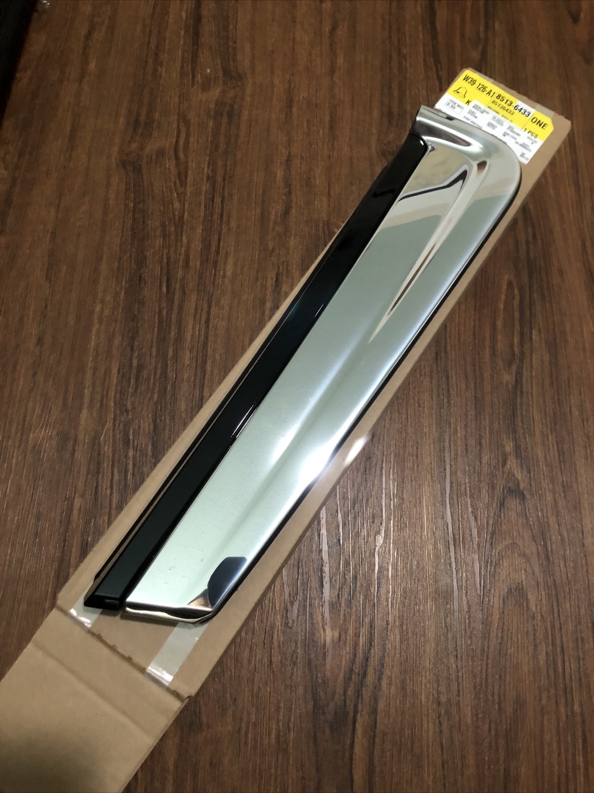 GM OEM 1/4 Panel Molding Chrome Right 85136433 Tahoe Suburban General ...