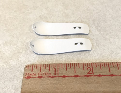 2 VINTAGE LES DAVIS PT. DEFIANCE SPOON SOLID WHITE Bass Salmon Fishing ...